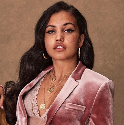 Mabel Agee's Instagram, Twitter & Facebook on IDCrawl